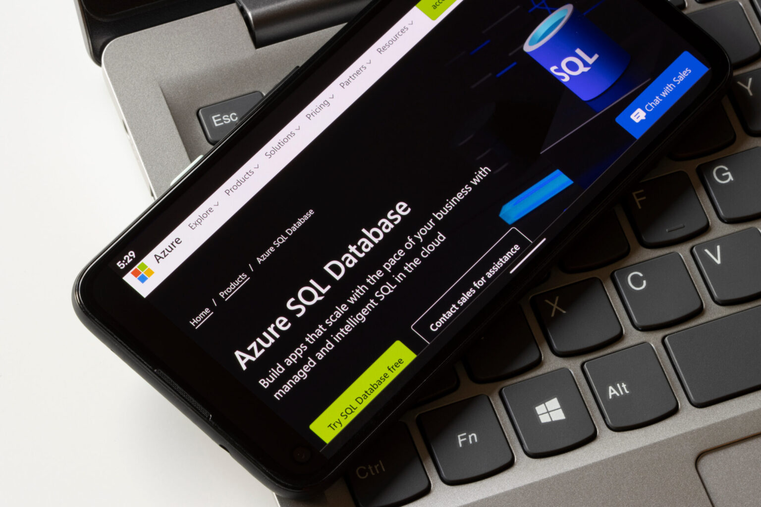 Benefits and Features of Azure SQL - Softensity